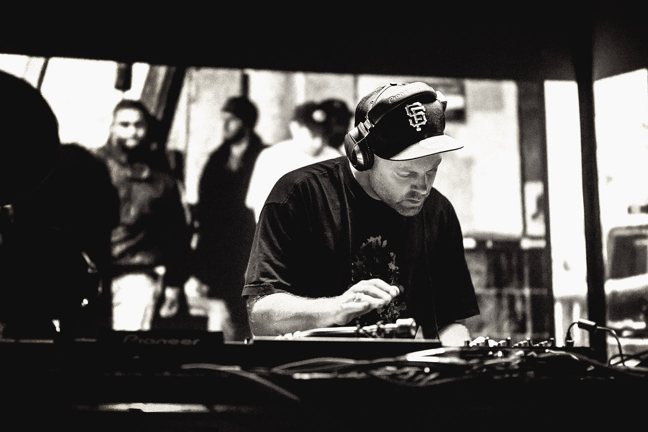 Tour – DJ Shadow